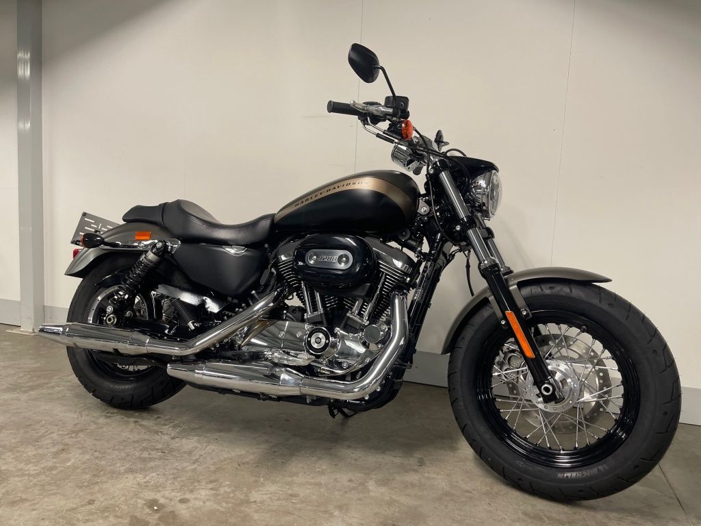 SPORTSTER XL1200C CUSTOM